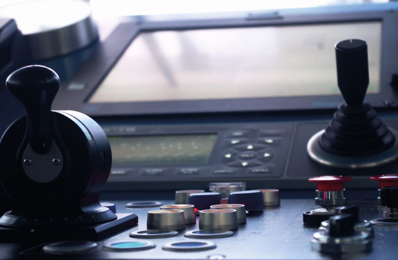 Use of Mobile Phone Leads to Vessel Grounding - The Shipowners' Club